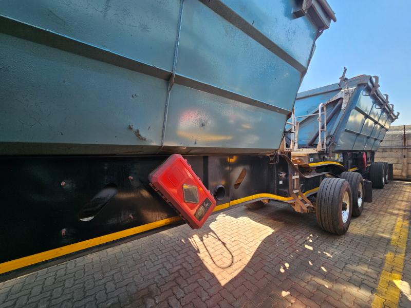 2022 PR TRAILERS 45M3 LINK SIDE TIPPER (SN5657) | PR Group